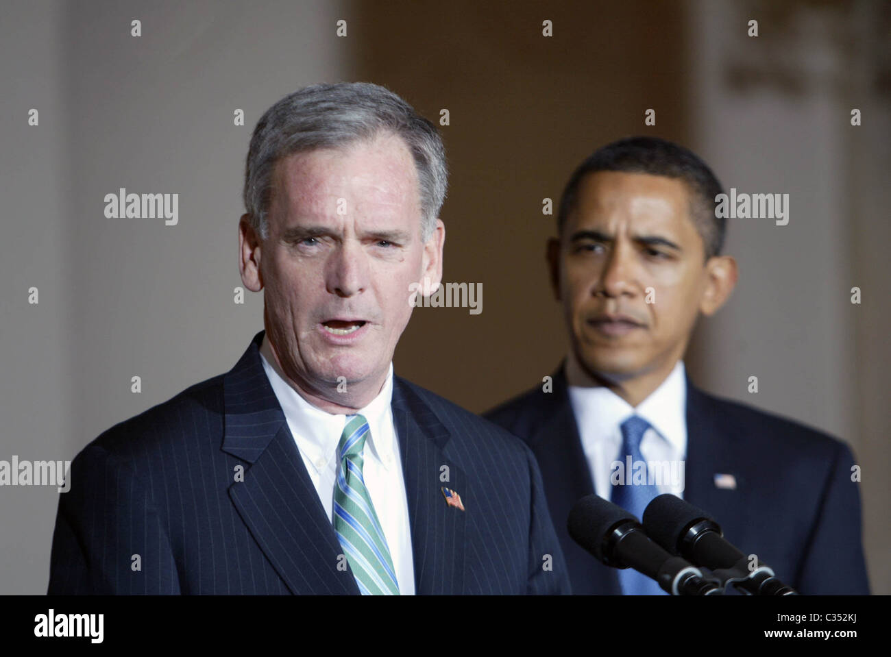 Senator judd gregg hi-res stock photography and images - Alamy