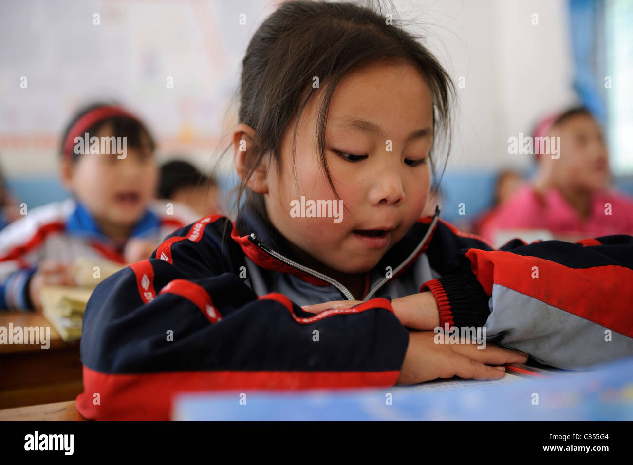 Chinese primary school students attend class in remote countryside in ...