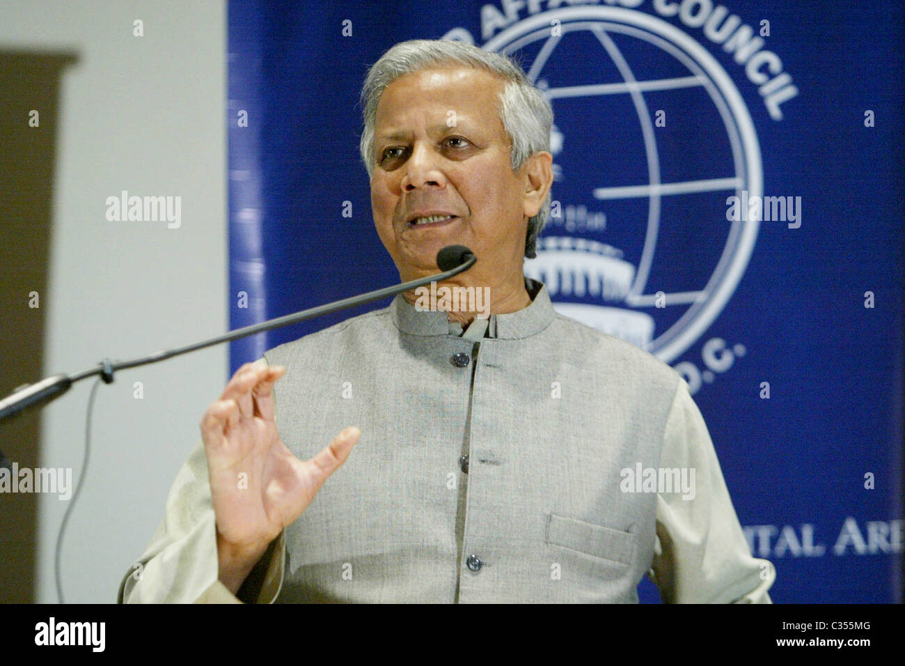 Muhammad Yunus Microfinance pioneer Muhammad Yunus, who won the Nobel ...