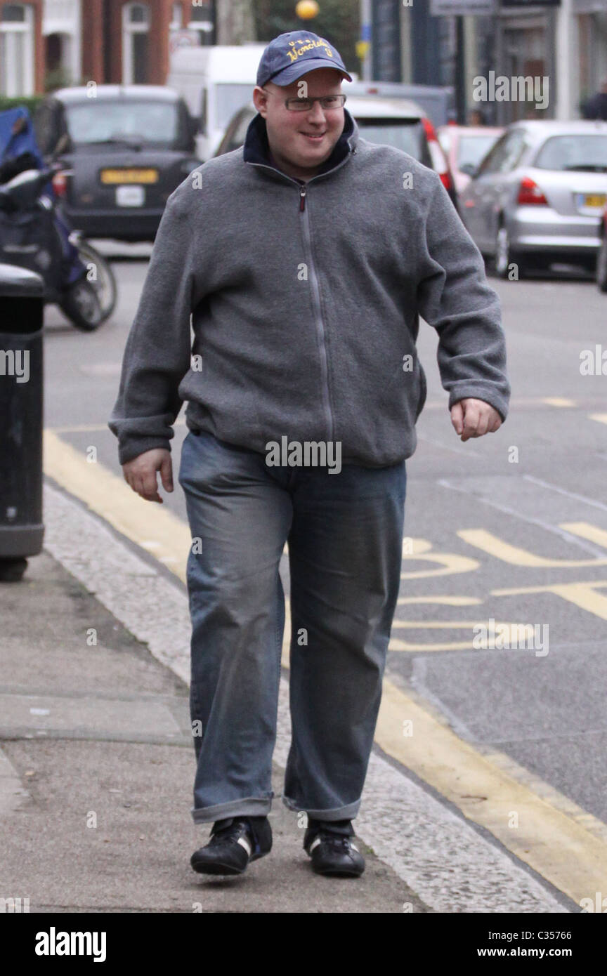 British comedy actor Matt Lucas returning into David Walliams' car ...