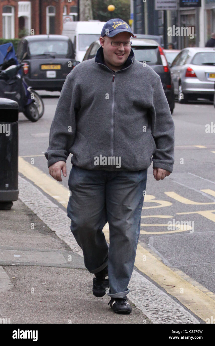 British comedy actor Matt Lucas returning into David Walliams' car ...