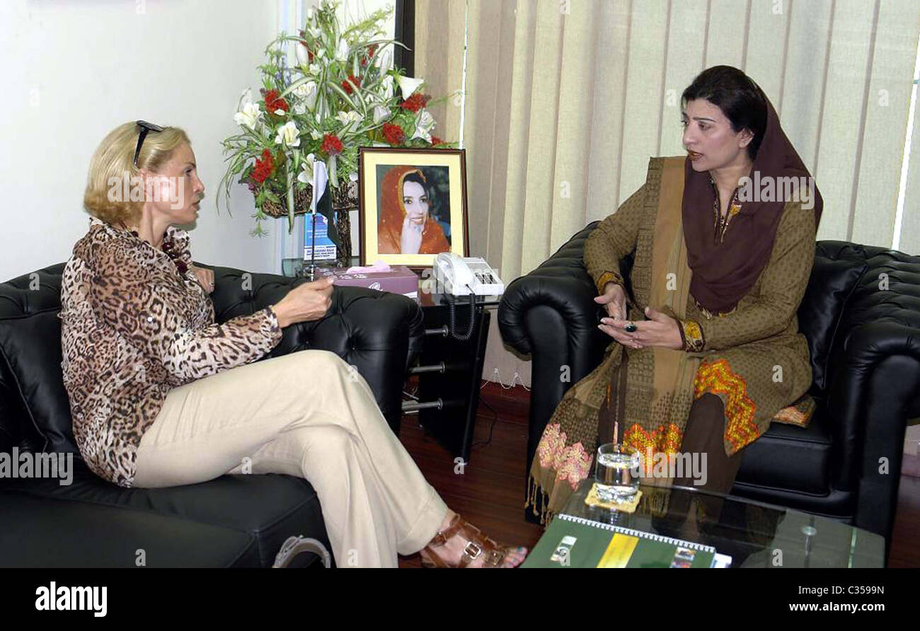 Benazir income support hi-res stock photography and images - Alamy