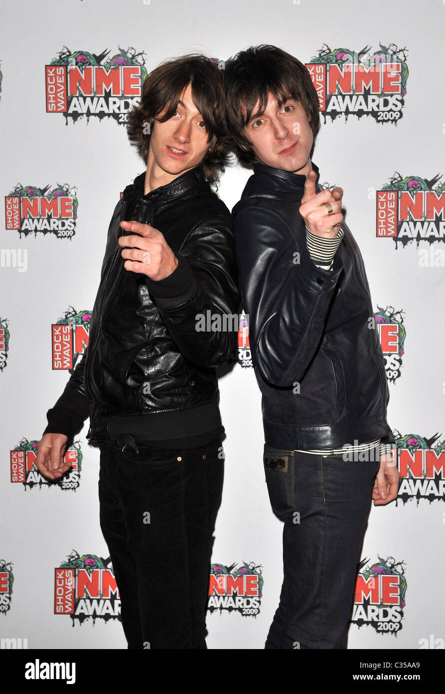 Alex turner 2009 hi-res stock photography and images - Alamy