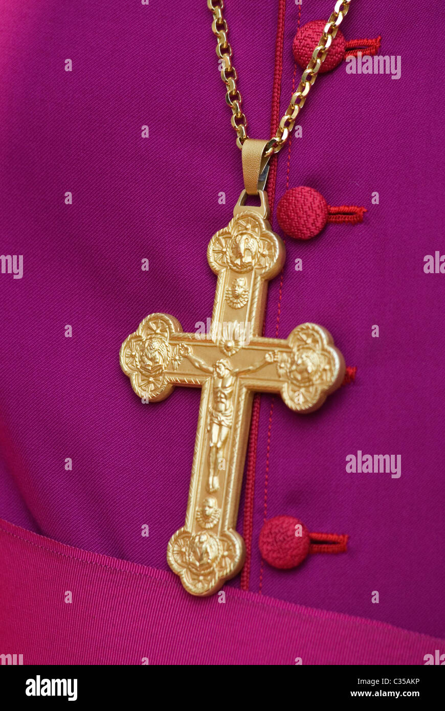 Scarlet robe hi-res stock photography and images - Alamy