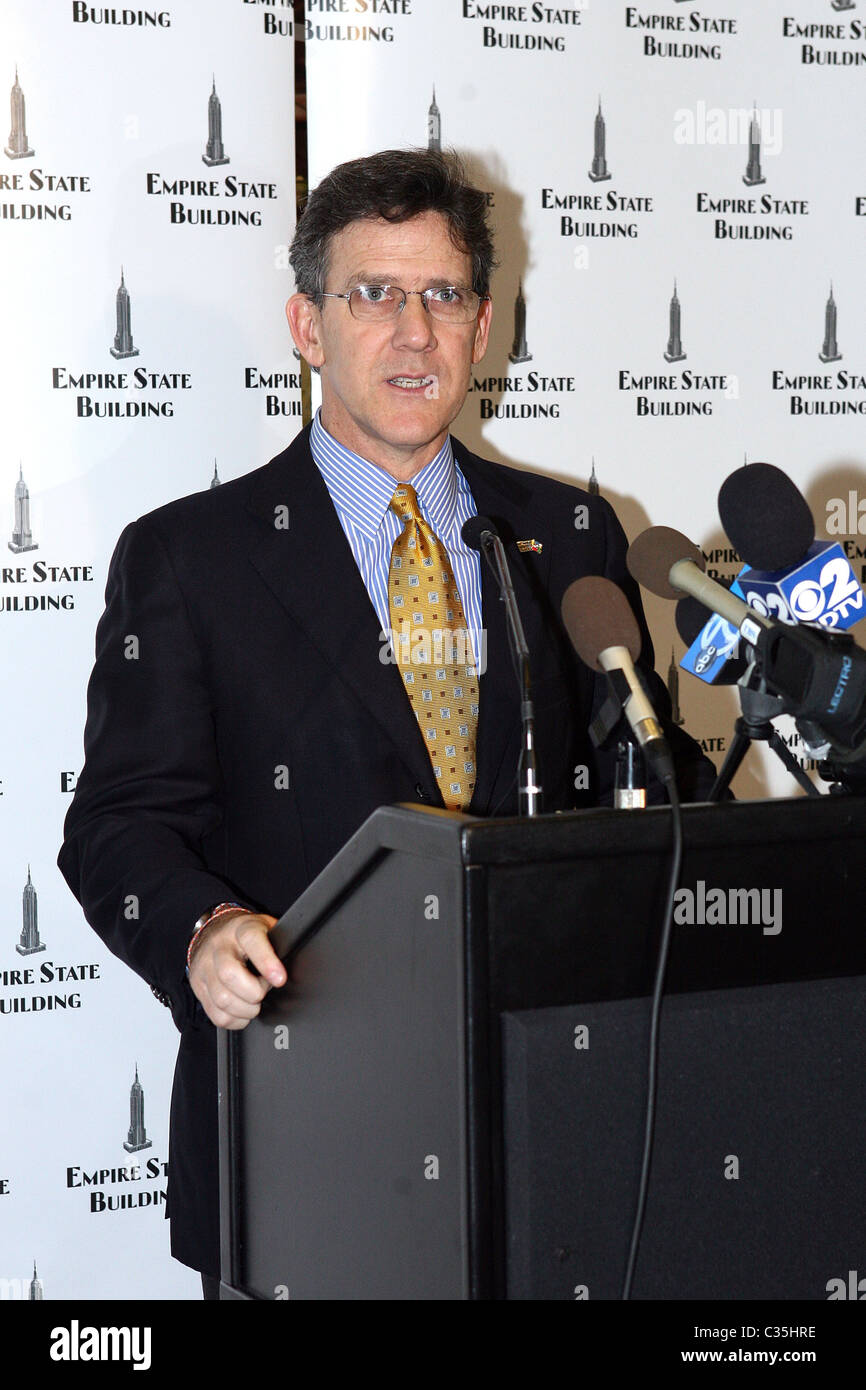 Tim Brosnan The Empire State Building celebrates the 2009 World ...
