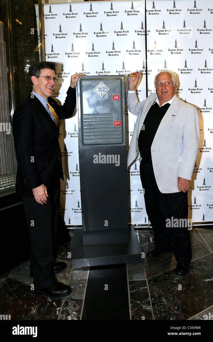 Tim Brosnan and Tommy Lasorda The Empire State Building celebrates the ...
