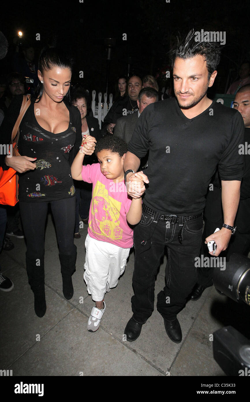 Katie Price, aka Jordan, Peter Andre, and their son, Harvey, have ...