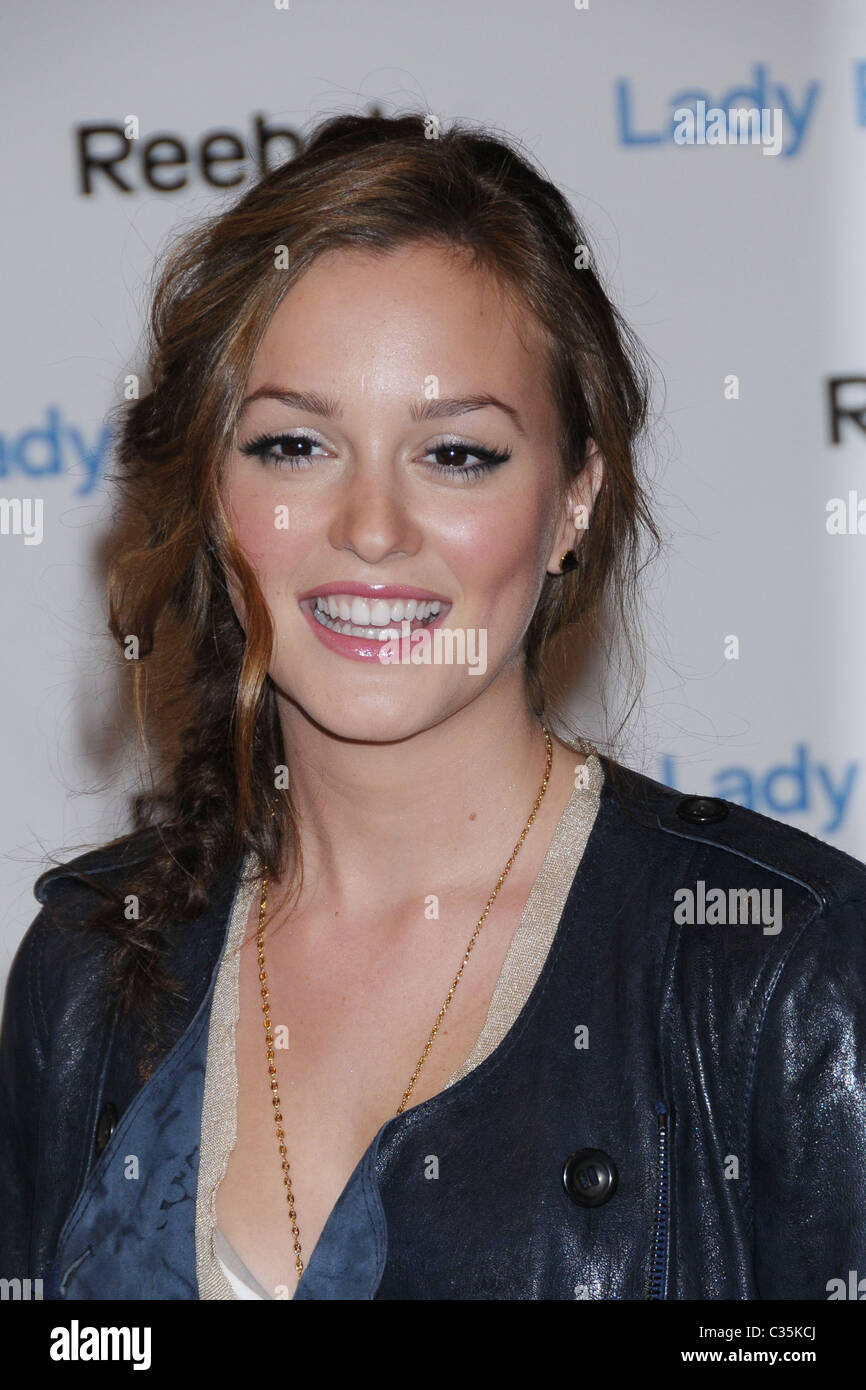 Reebok and Lady Foot Locker host a personal appearance with Leighton ...