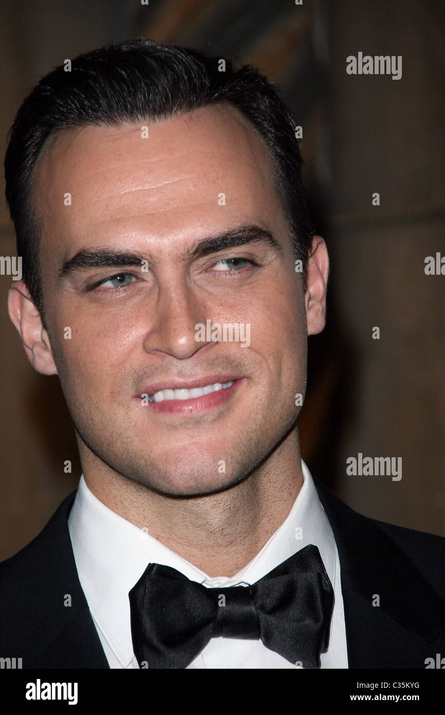 Cheyenne Jackson amfAR New York Gala to Kick Off Fall 2009 Fashion Week ...
