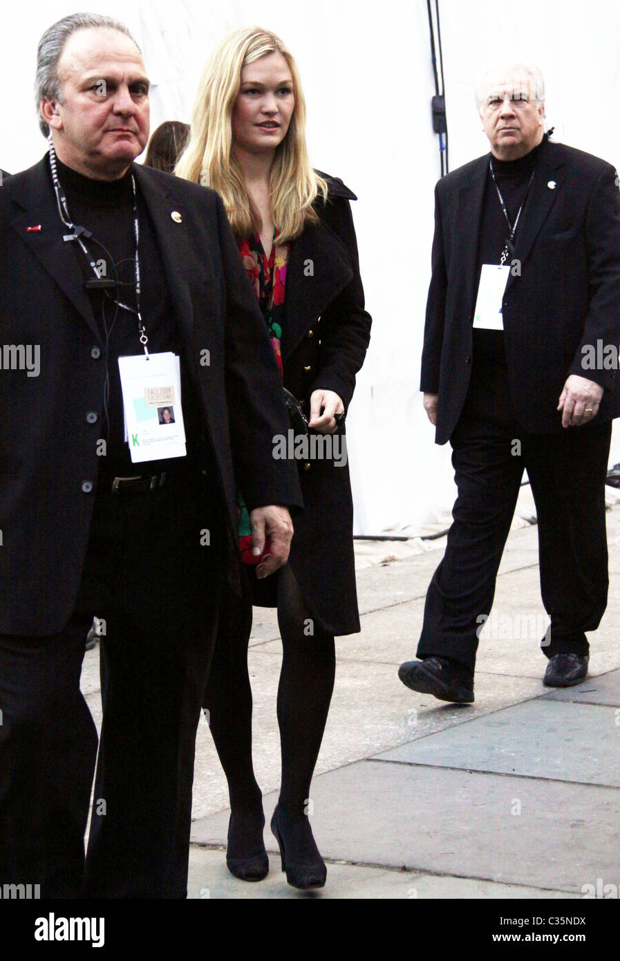Julia Stiles Mercedes-Benz IMG New York Fashion Week Fall 2009 - Diane ...