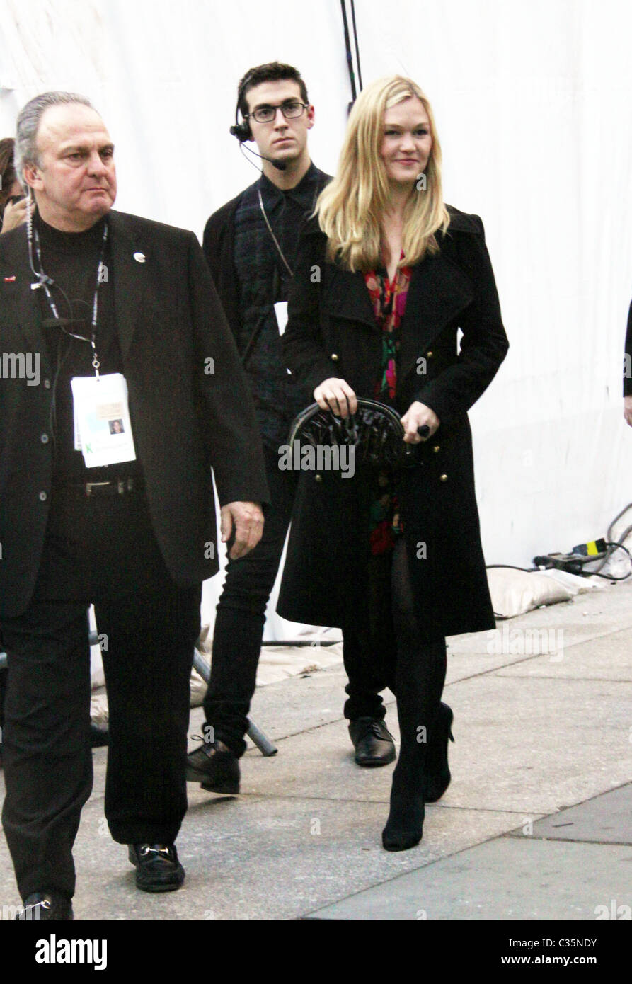 Julia Stiles Mercedes-Benz IMG New York Fashion Week Fall 2009 - Diane ...