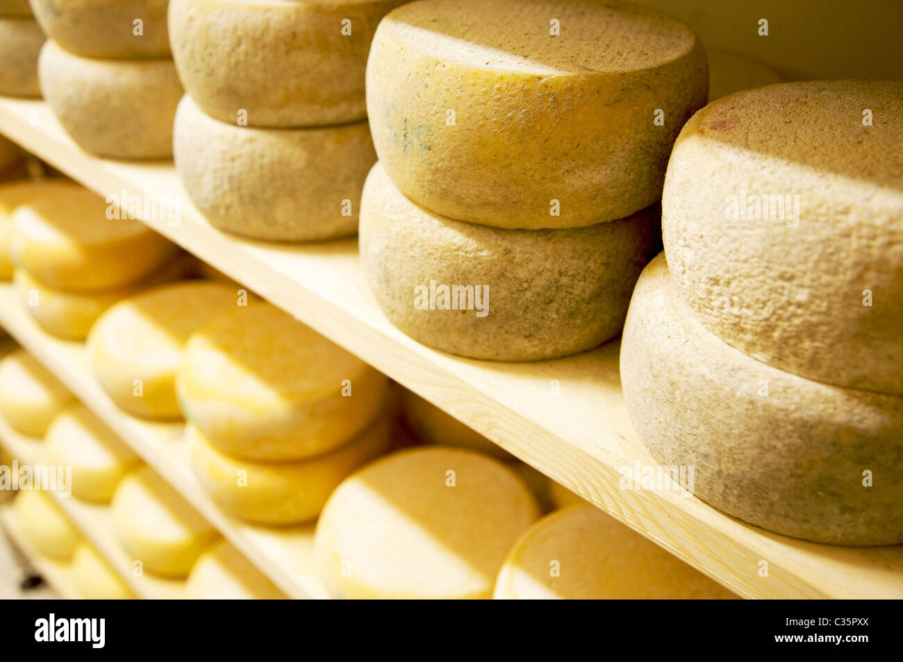 Latteria hi-res stock photography and images - Alamy