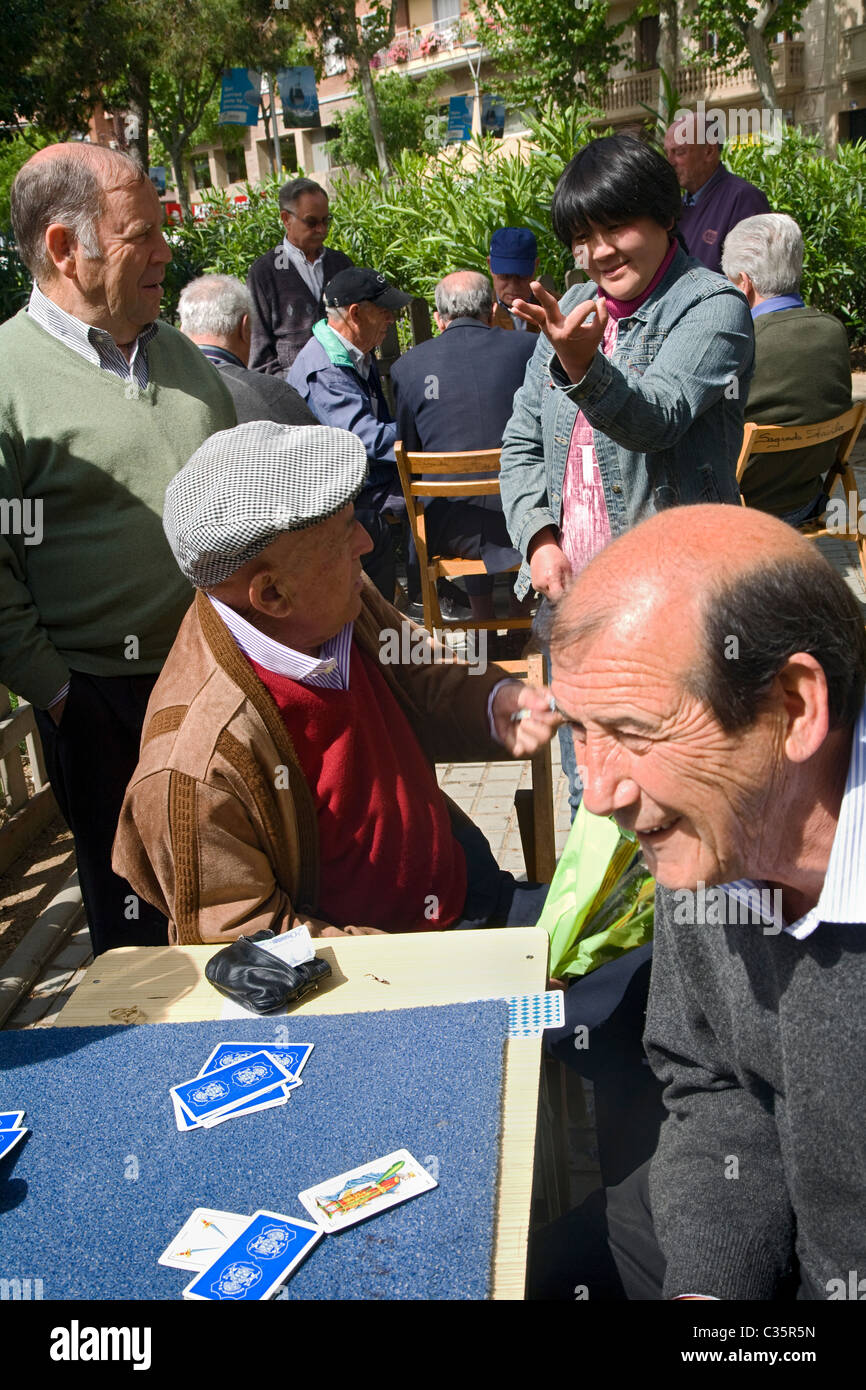 Spanish men and woman hi-res stock photography and images - Alamy