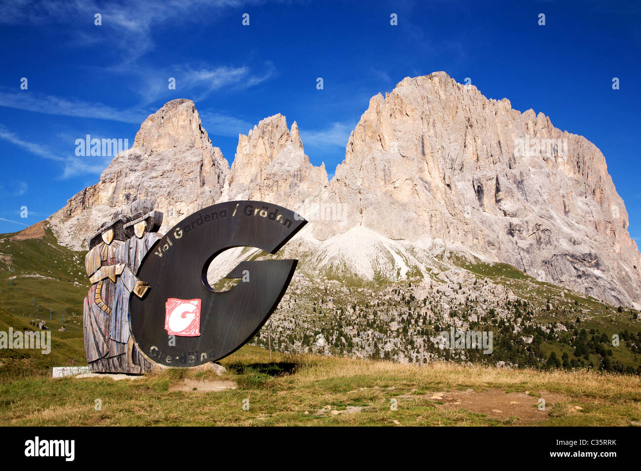 Val gardena sign hi-res stock photography and images - Alamy
