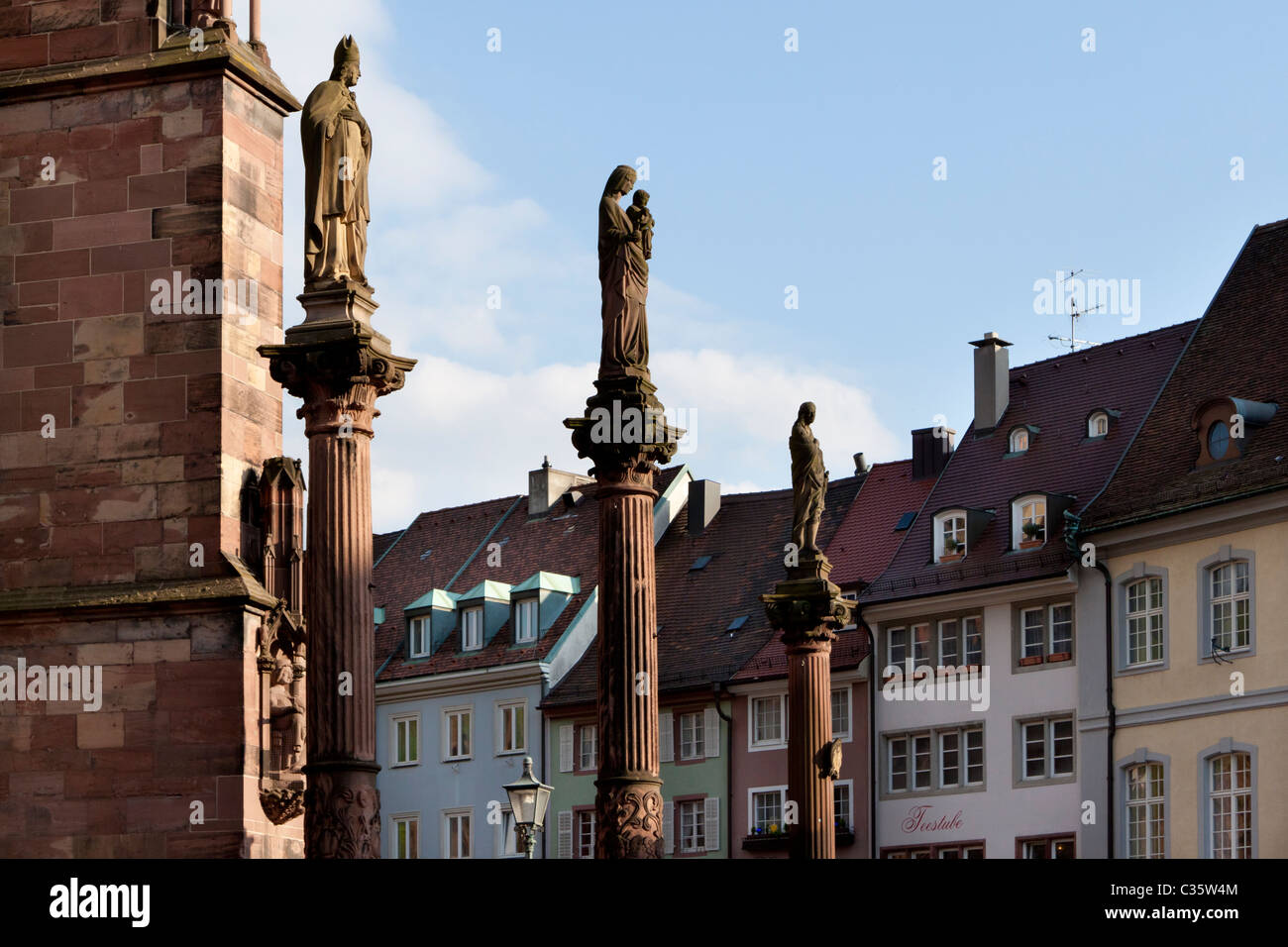 Religious figures sculptures hi-res stock photography and images - Alamy