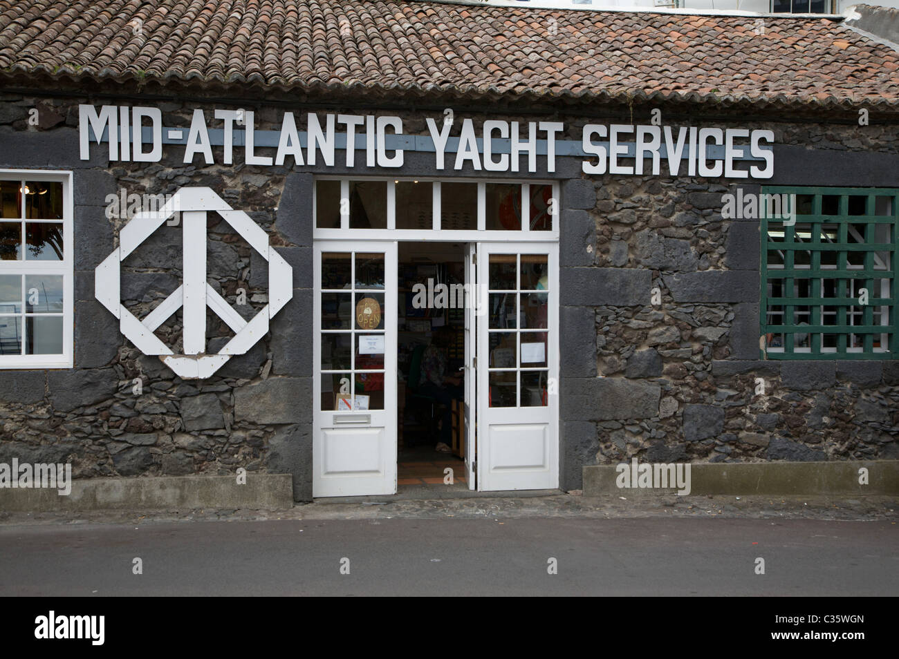 Mid atlantic yacht service port hi-res stock photography and images - Alamy