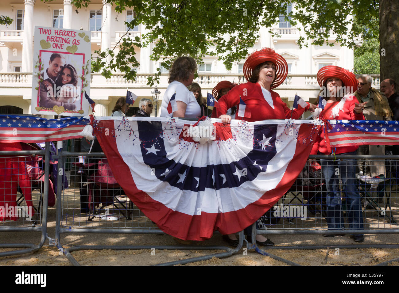 American royalist from Baton Rouge camps in the Mall 24 hours before ...