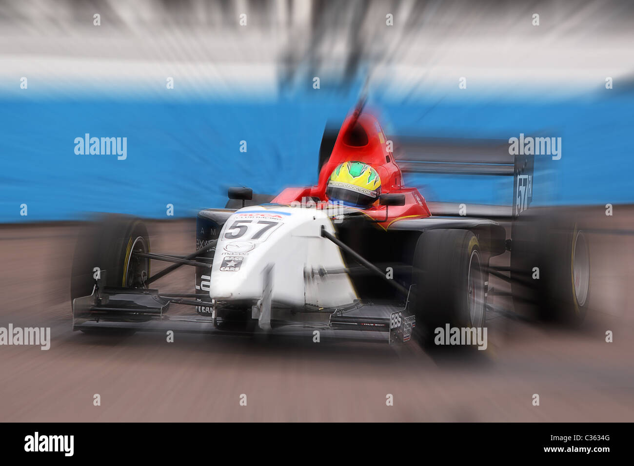 Car zoom hi-res stock photography and images - Alamy
