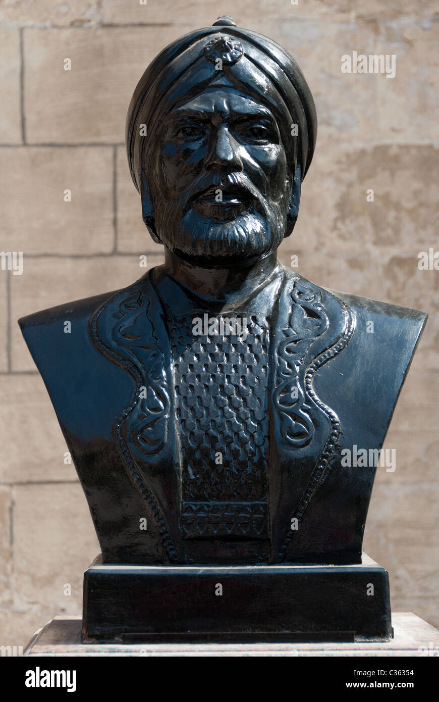 Sultan cairo statue hi-res stock photography and images - Alamy