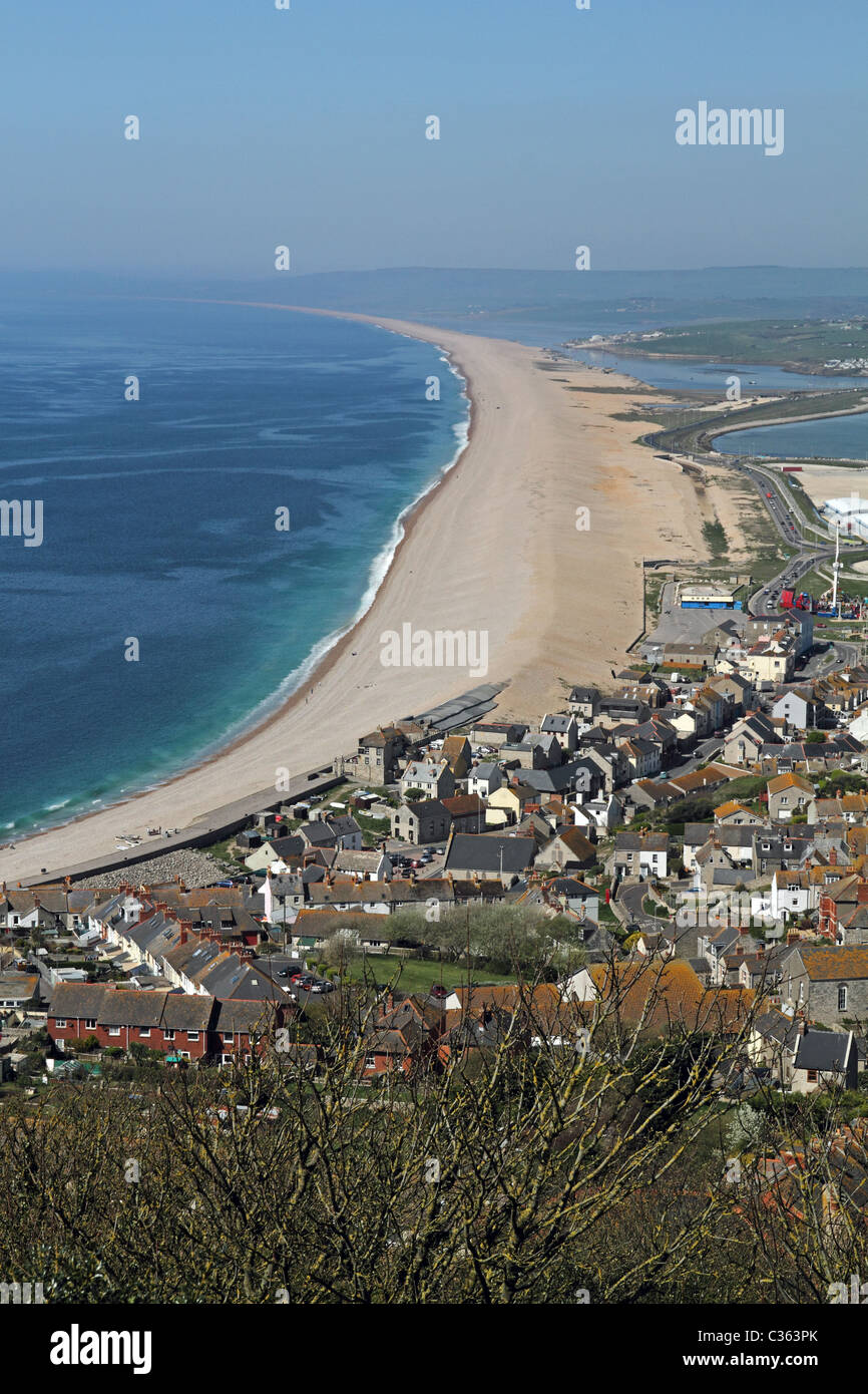 Shingle tombolo hi-res stock photography and images - Alamy