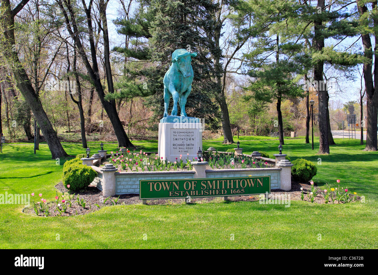 The Bull Monument commemorating the founding of Smithtown, Long Island ...