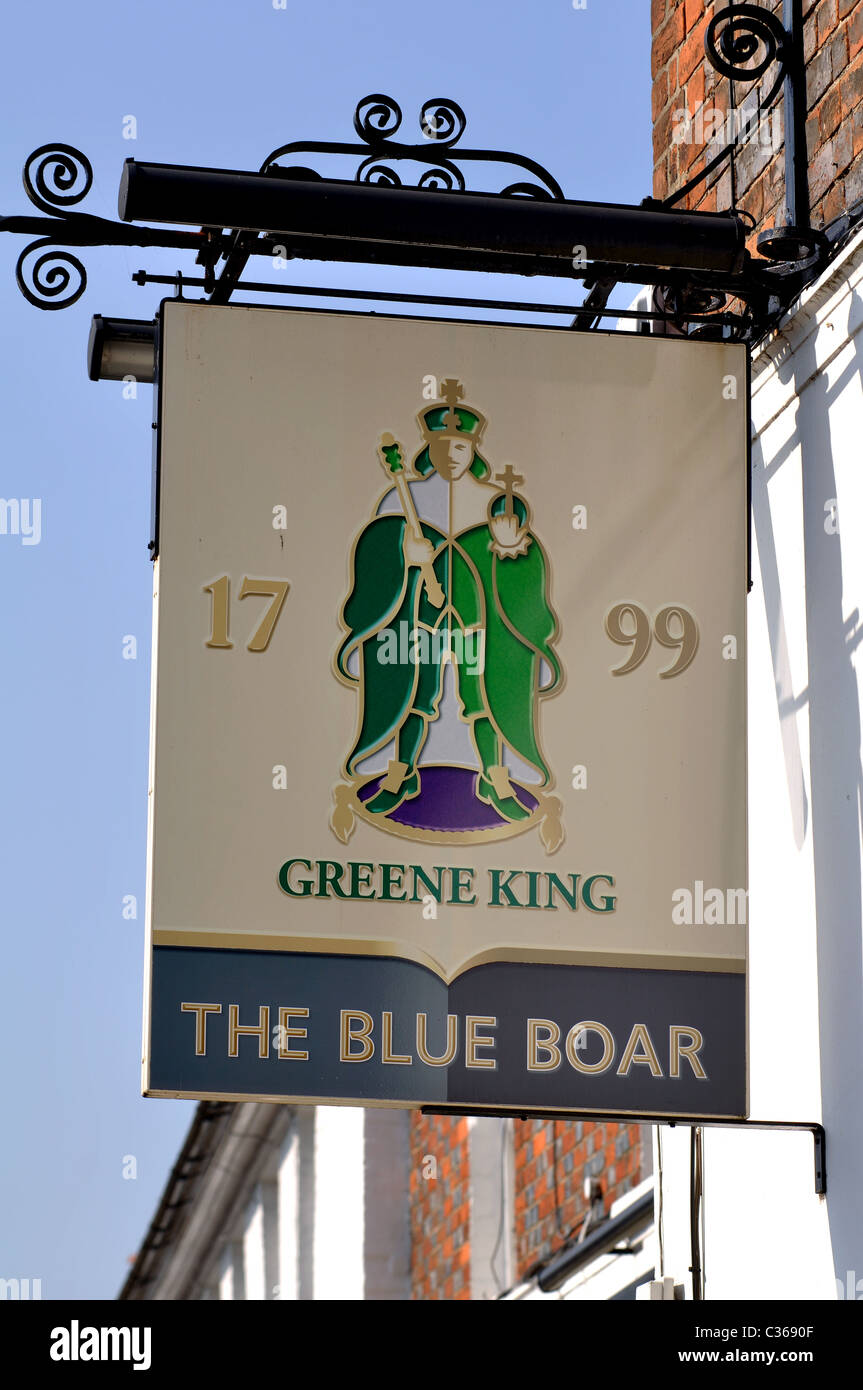 Blue boar pub sign hi-res stock photography and images - Alamy