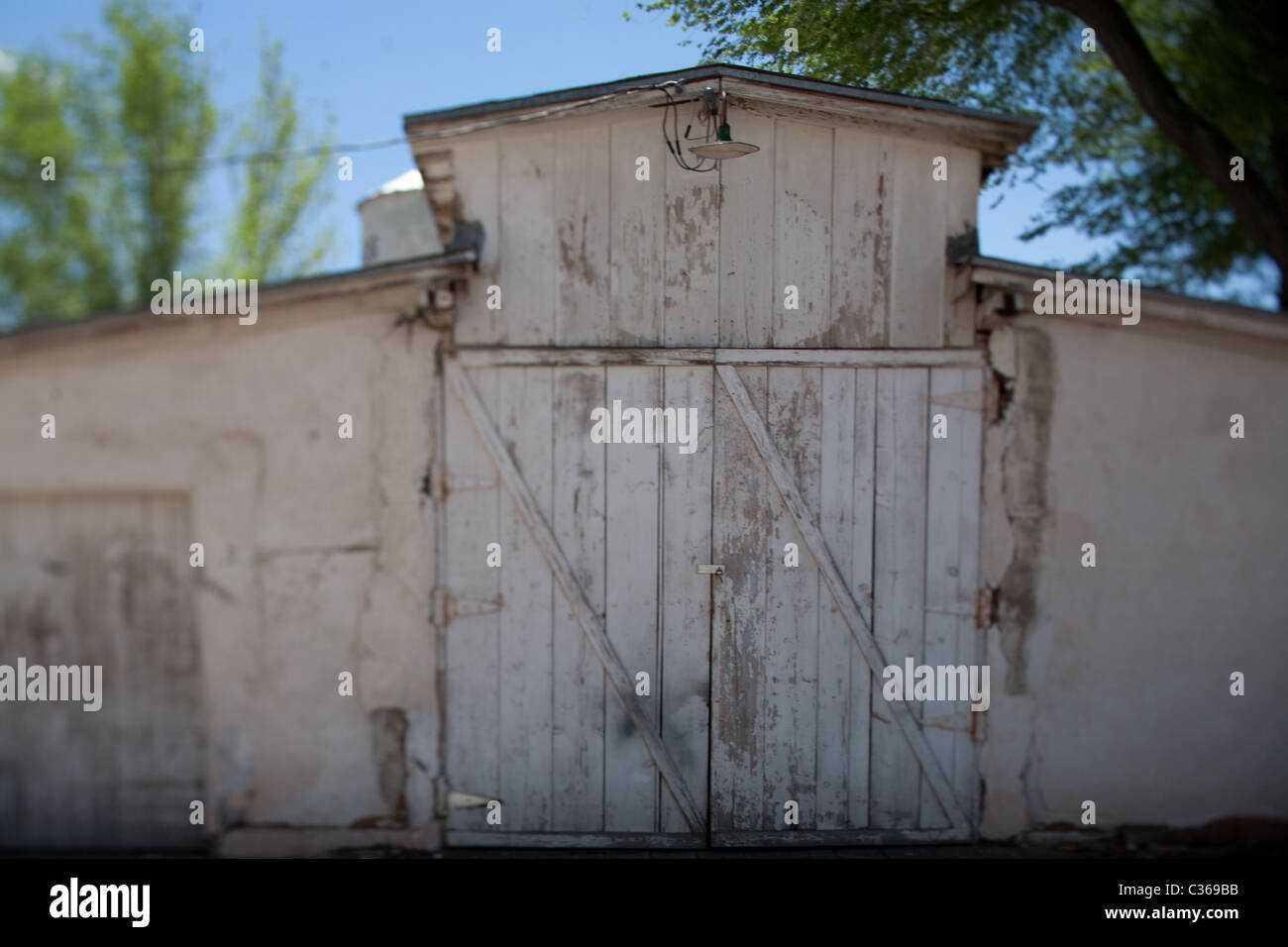 Adobe white walls hi-res stock photography and images - Alamy