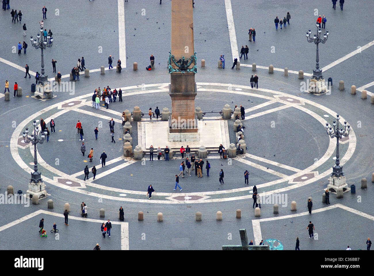 Square fragment hi-res stock photography and images - Alamy