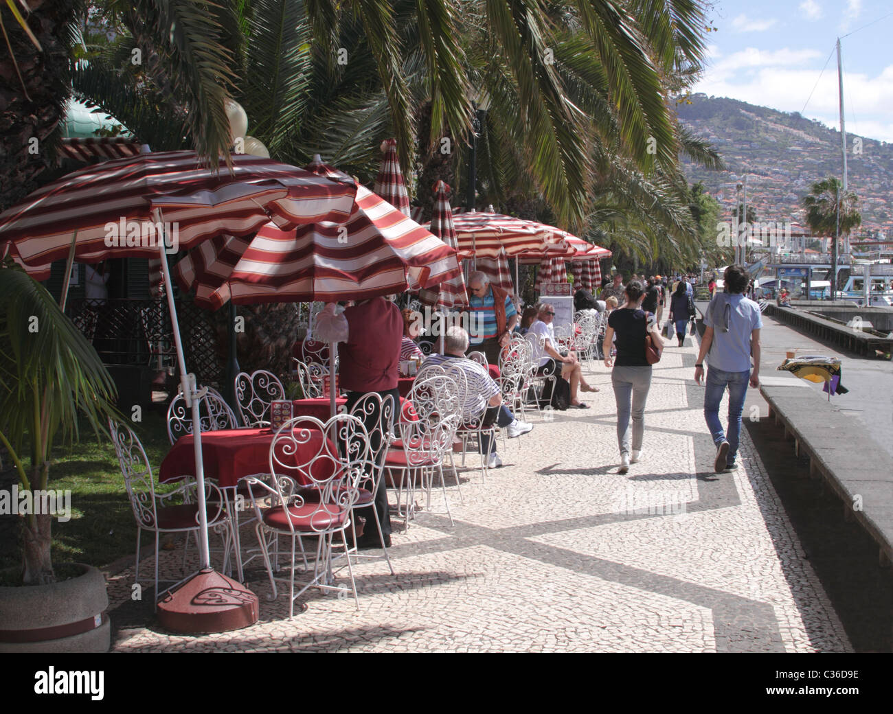 Cafe near the harbour Funchal Madeira Stock Photo - Alamy