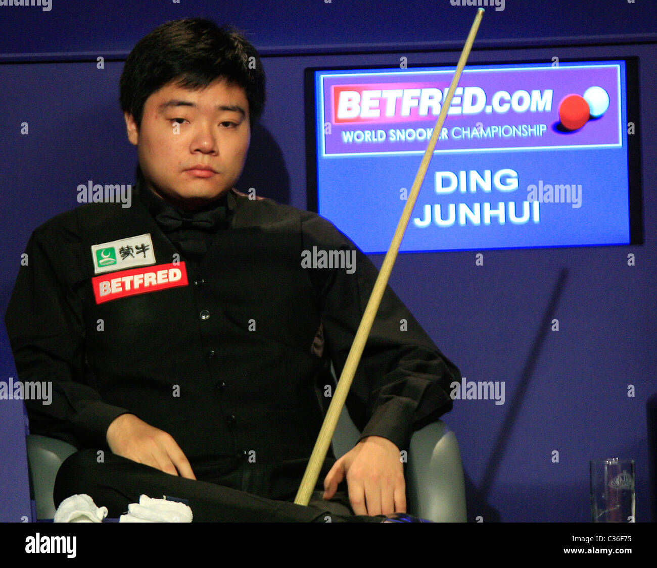 Ding Junhui (Chi) in action against Judd Trump (Eng) SEMI-FINAL (best ...