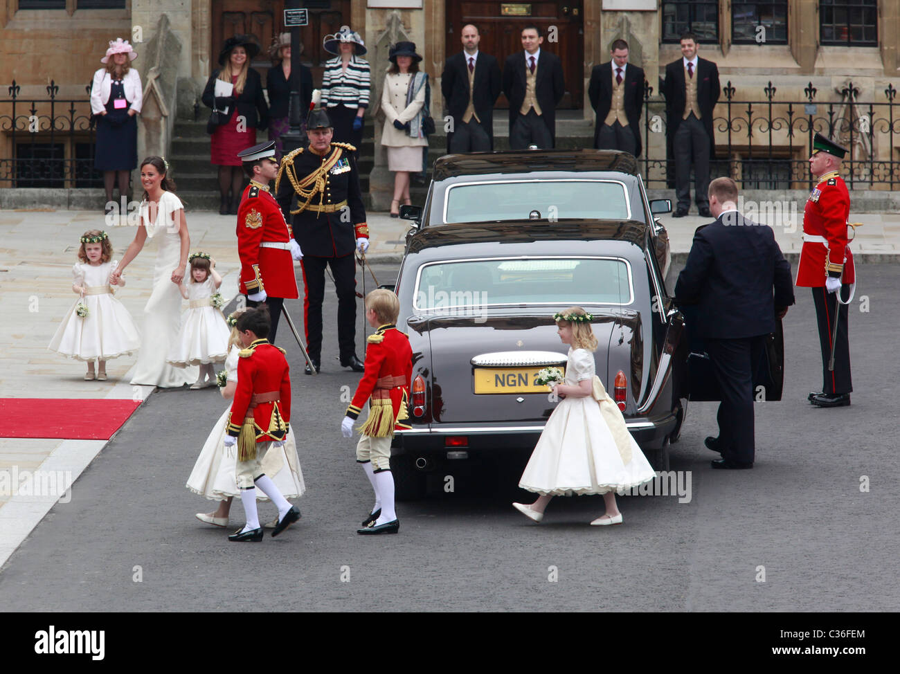 PIPPA MIDDLETON WITH GRACE VAN CUTSEM & ELIZA LOPES ROYAL WEDDING ...
