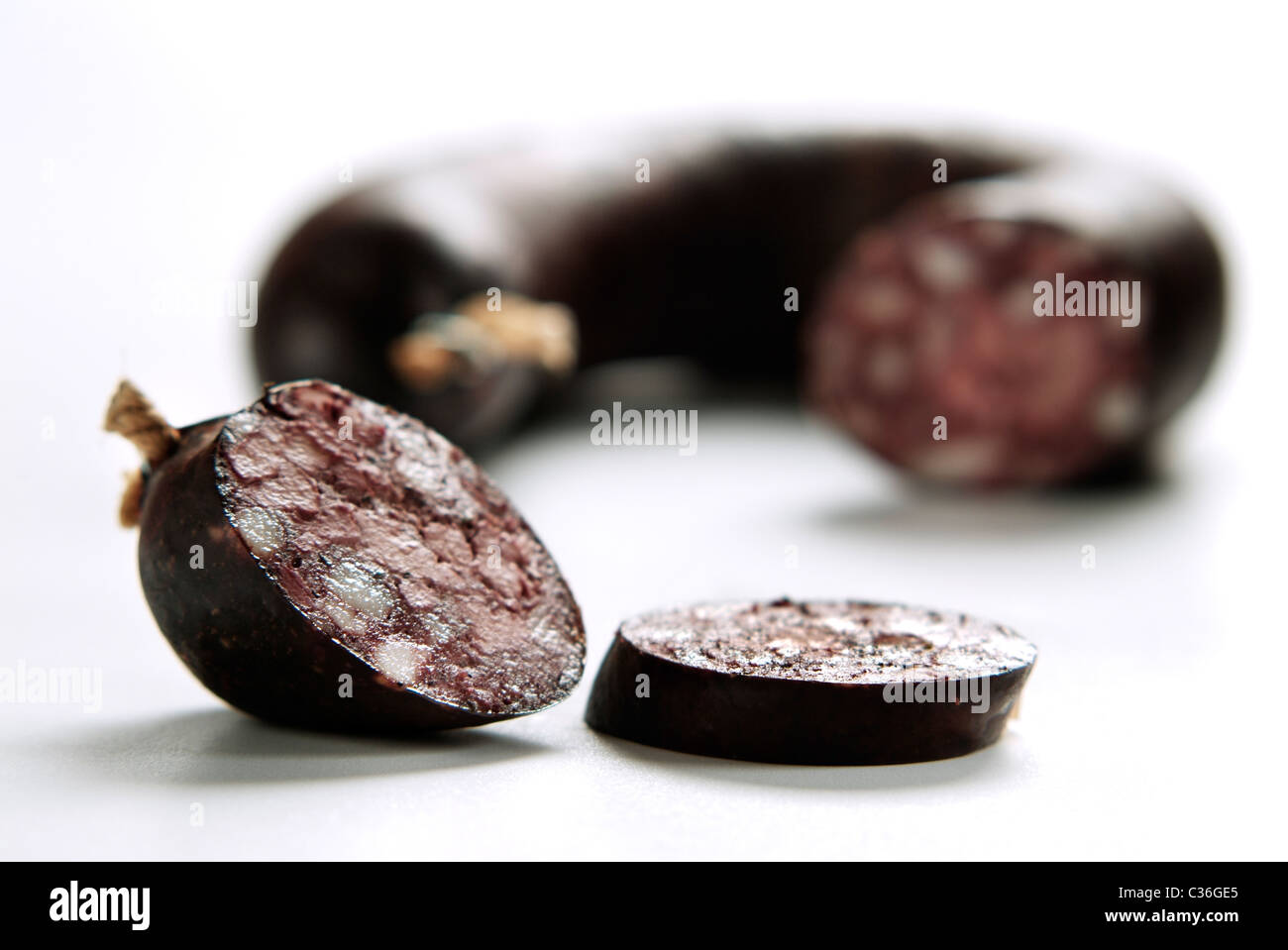 Whole black pudding hi-res stock photography and images - Alamy