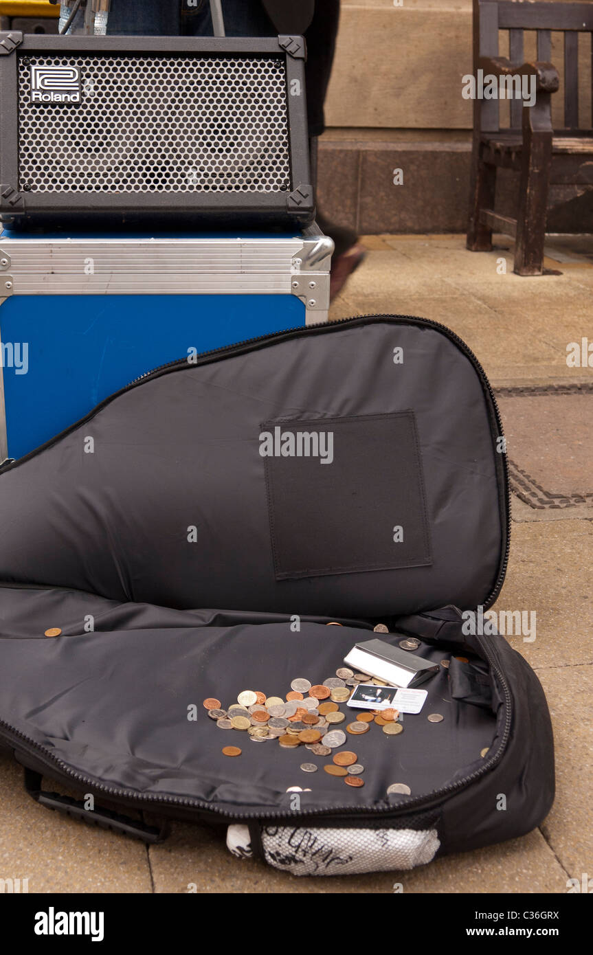 Busking case money hi-res stock photography and images - Alamy