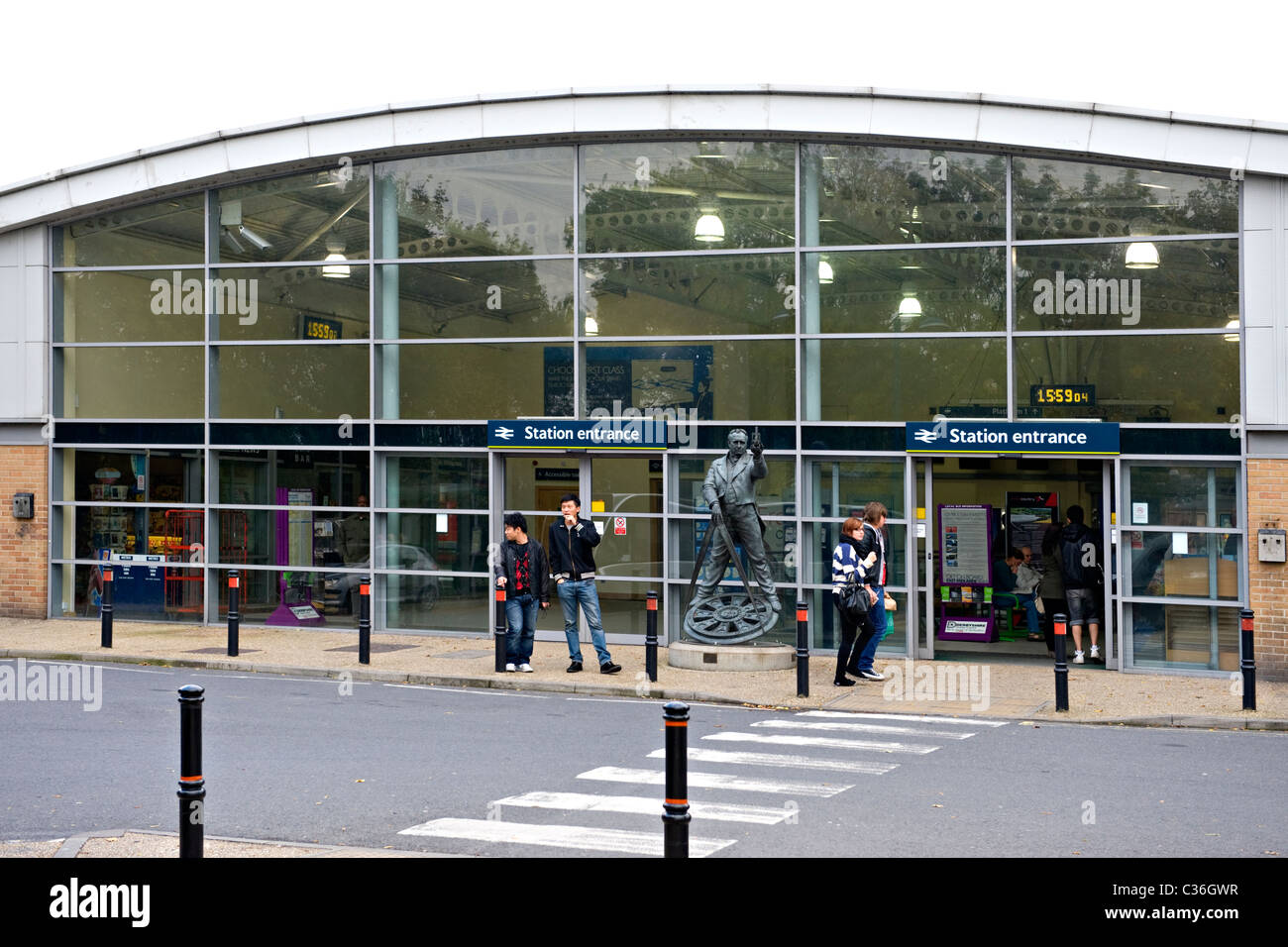 Chesterfield Railway Station, Chesterfield, Derbyshire, UK Stock Photo ...