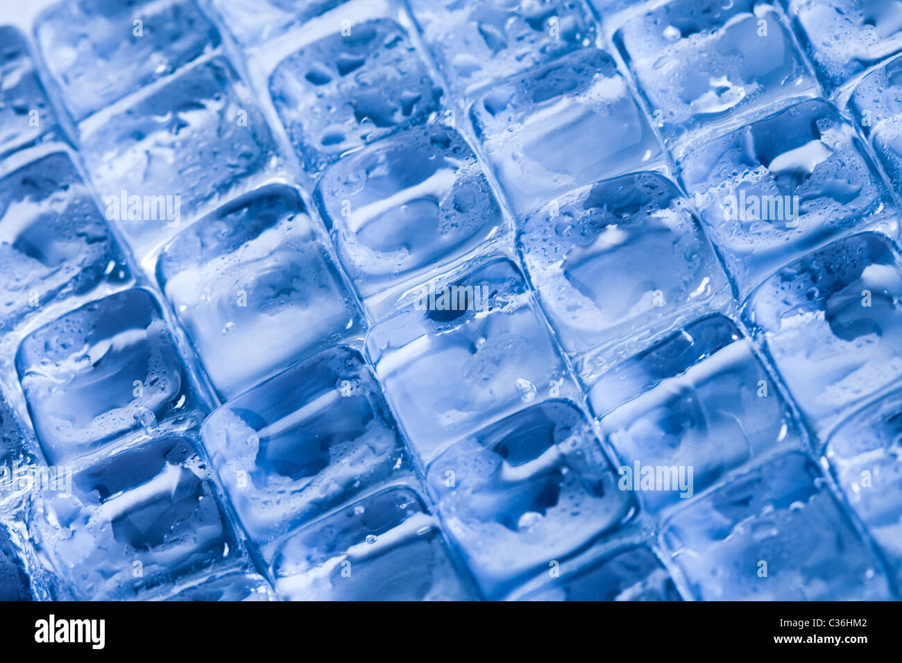 Ice cubes & aqua Stock Photo - Alamy