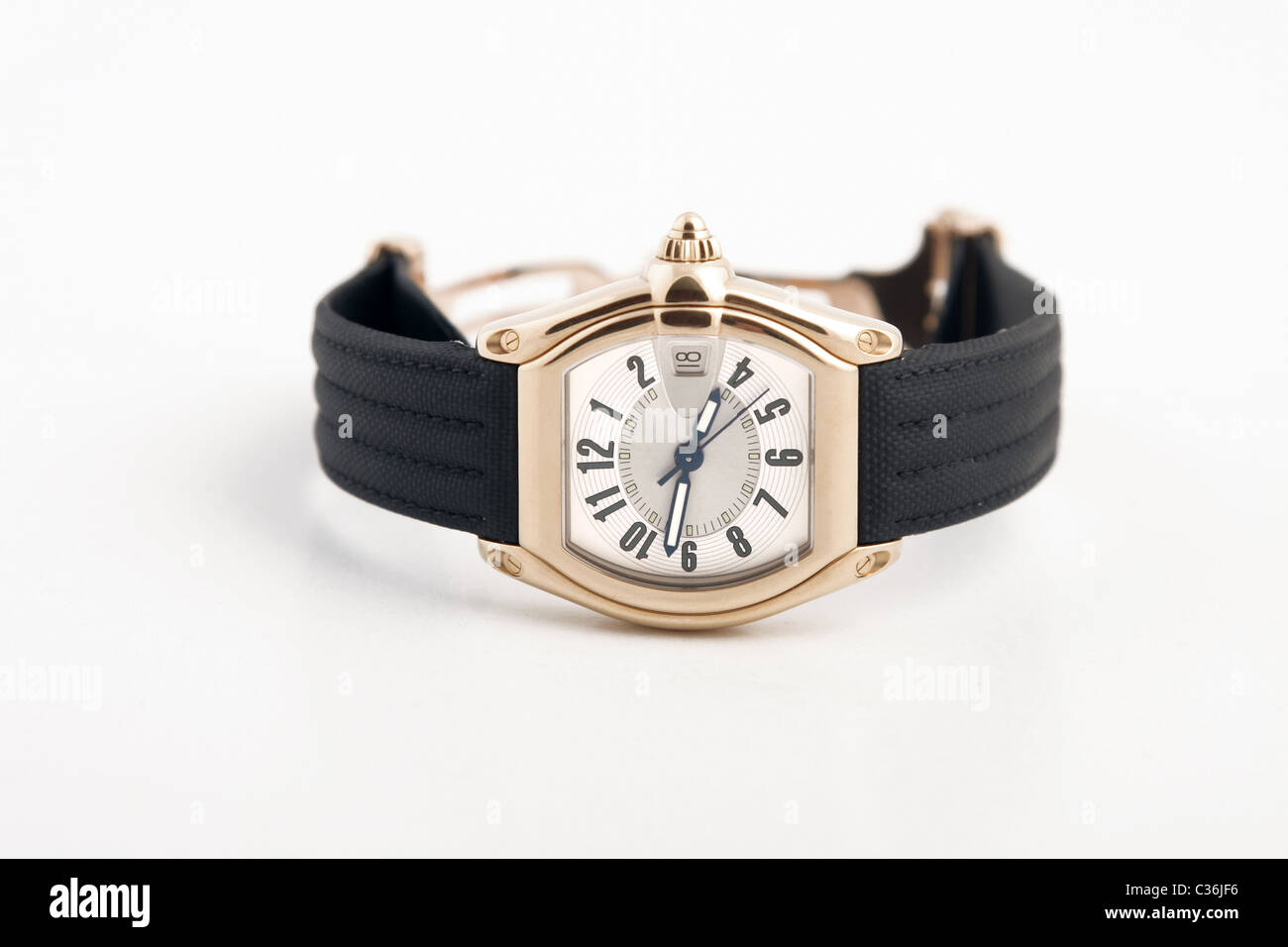 Gold watch hi-res stock photography and images - Alamy