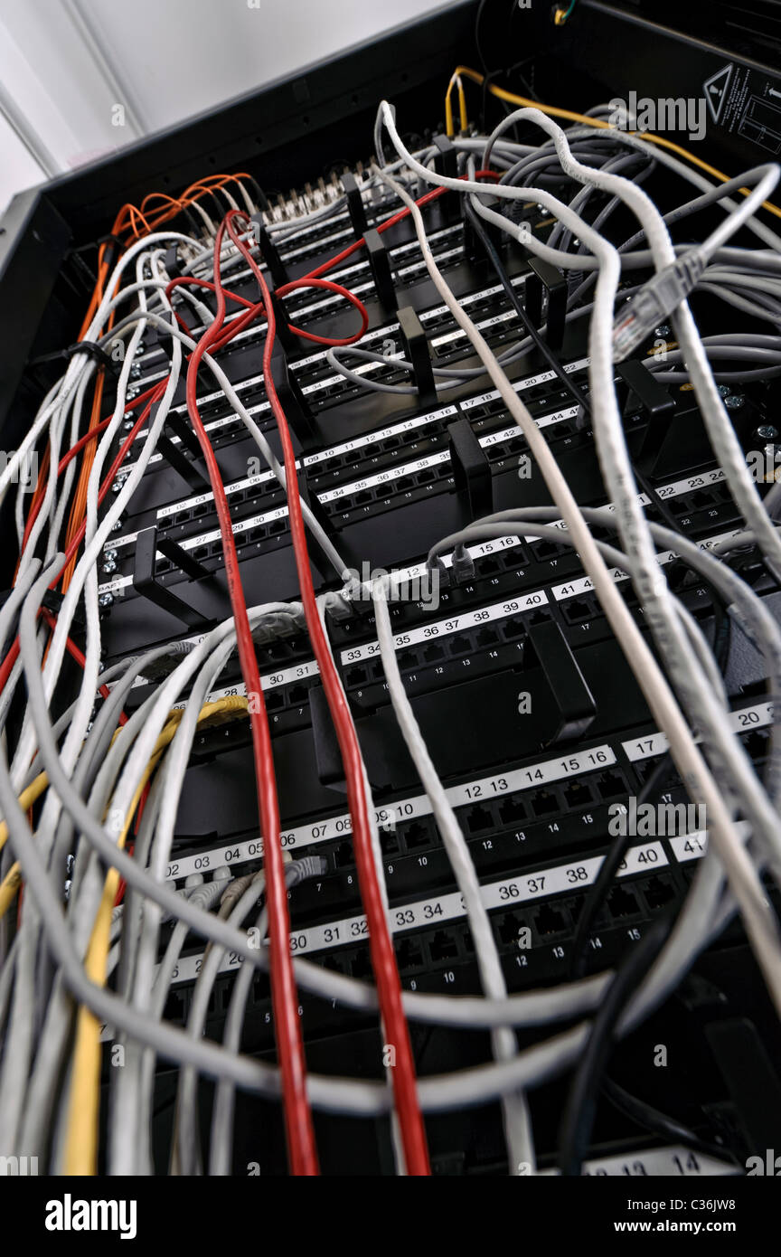 Messy cables inside computer hi-res stock photography and images - Alamy