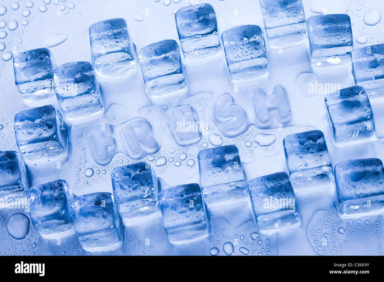Ice cubes & aqua Stock Photo - Alamy