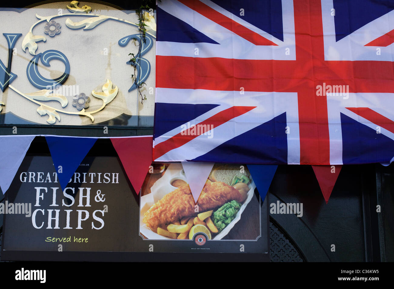 British fish chips union jack hi-res stock photography and images - Alamy