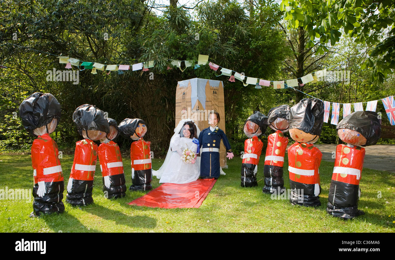 Scarecrows wedding hi-res stock photography and images - Alamy