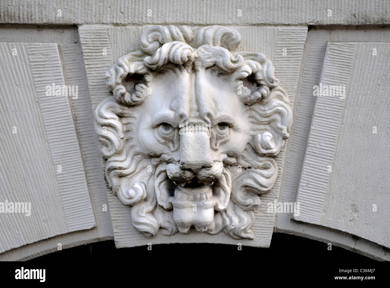 Dutch lion carved hi-res stock photography and images - Alamy