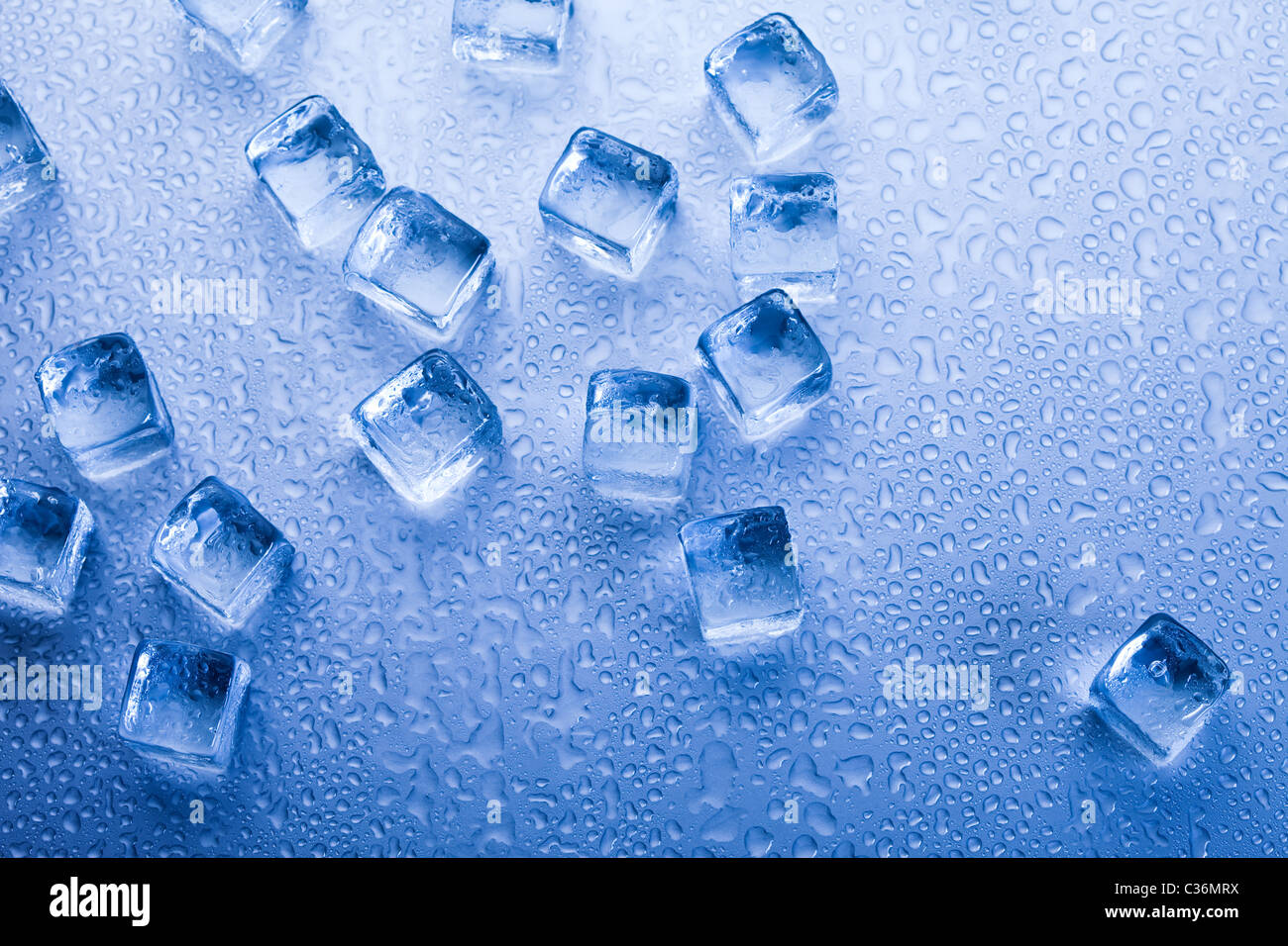 Ice cubes & aqua Stock Photo - Alamy