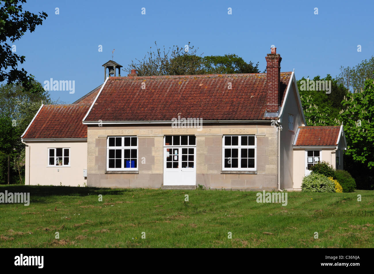 Burston hi-res stock photography and images - Alamy