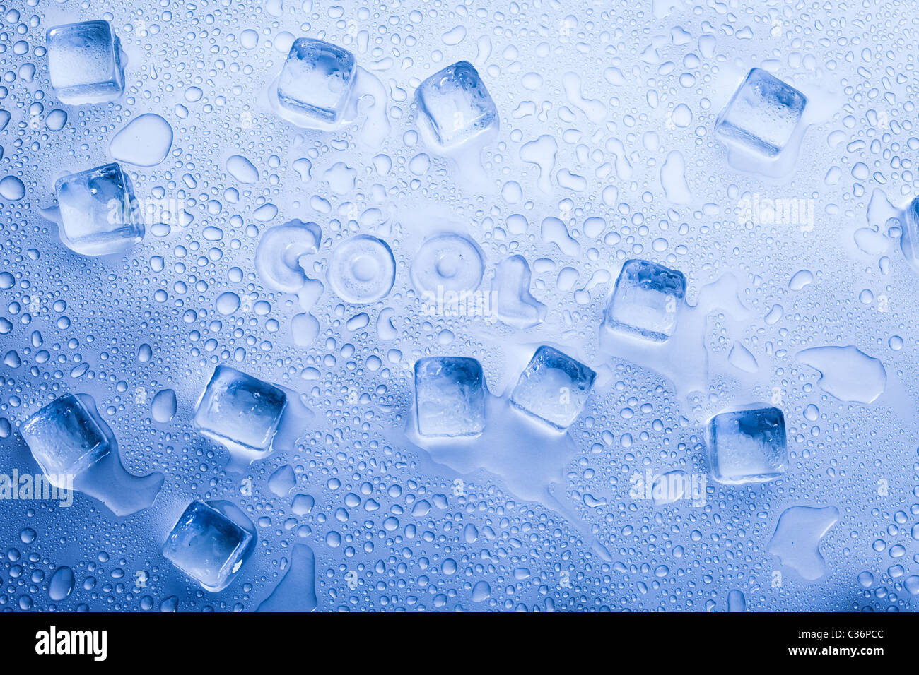 Ice cubes & aqua Stock Photo - Alamy