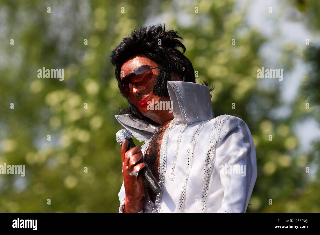 Elvis presley dummy hi-res stock photography and images - Alamy