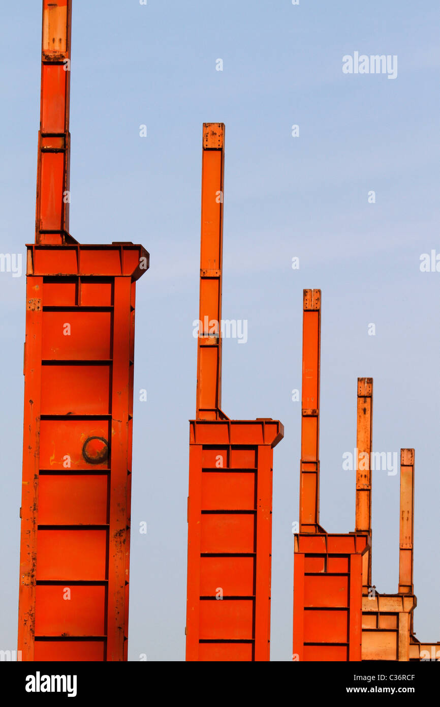 Pylons sky construction site hi-res stock photography and images - Alamy