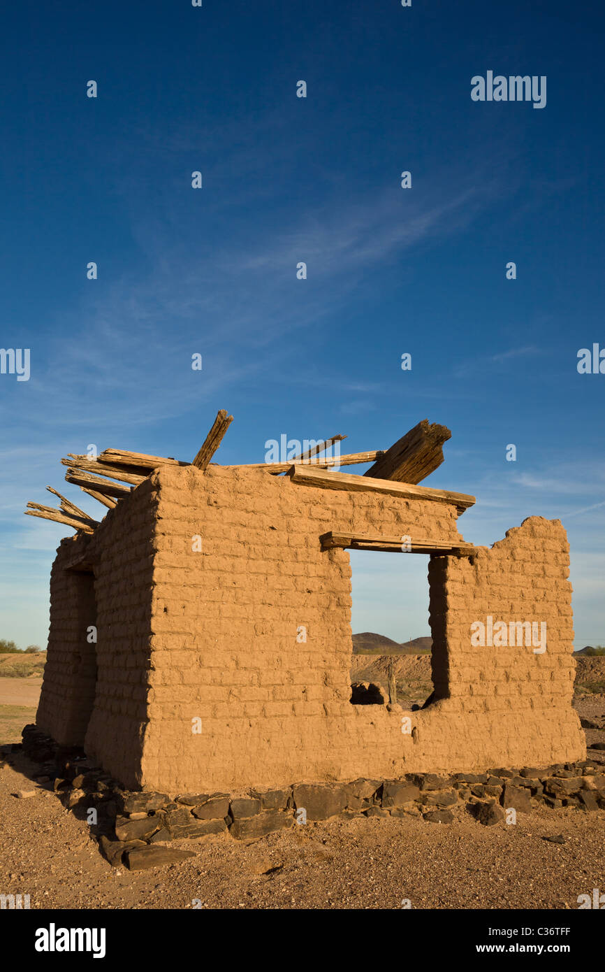 Adobe Structure Building High Resolution Stock Photography and Images ...