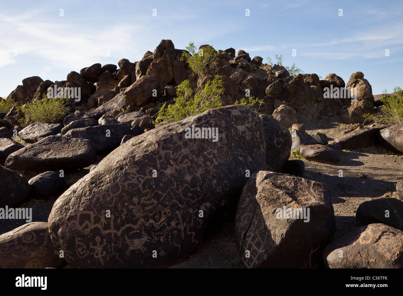 Ancient rock art, Western Archaic and Gila Style, at the Painted Rock ...