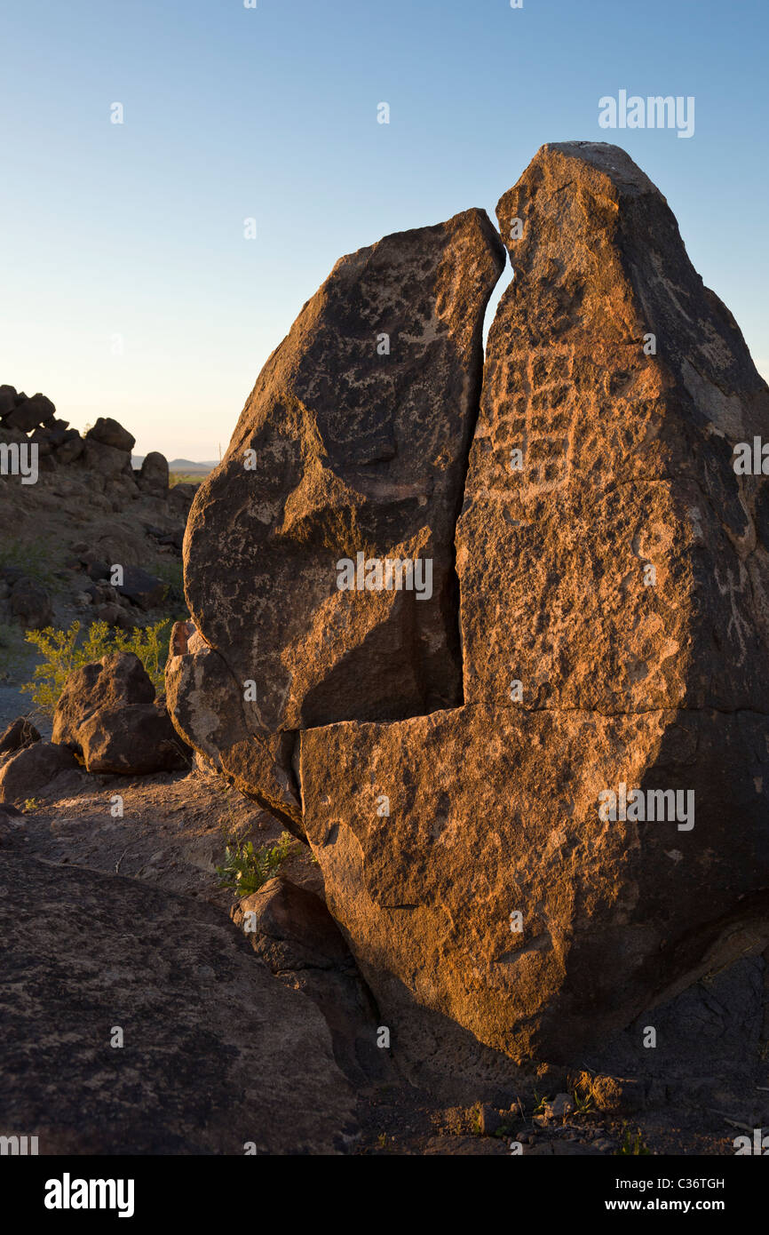 Archaic writing style hi-res stock photography and images - Alamy