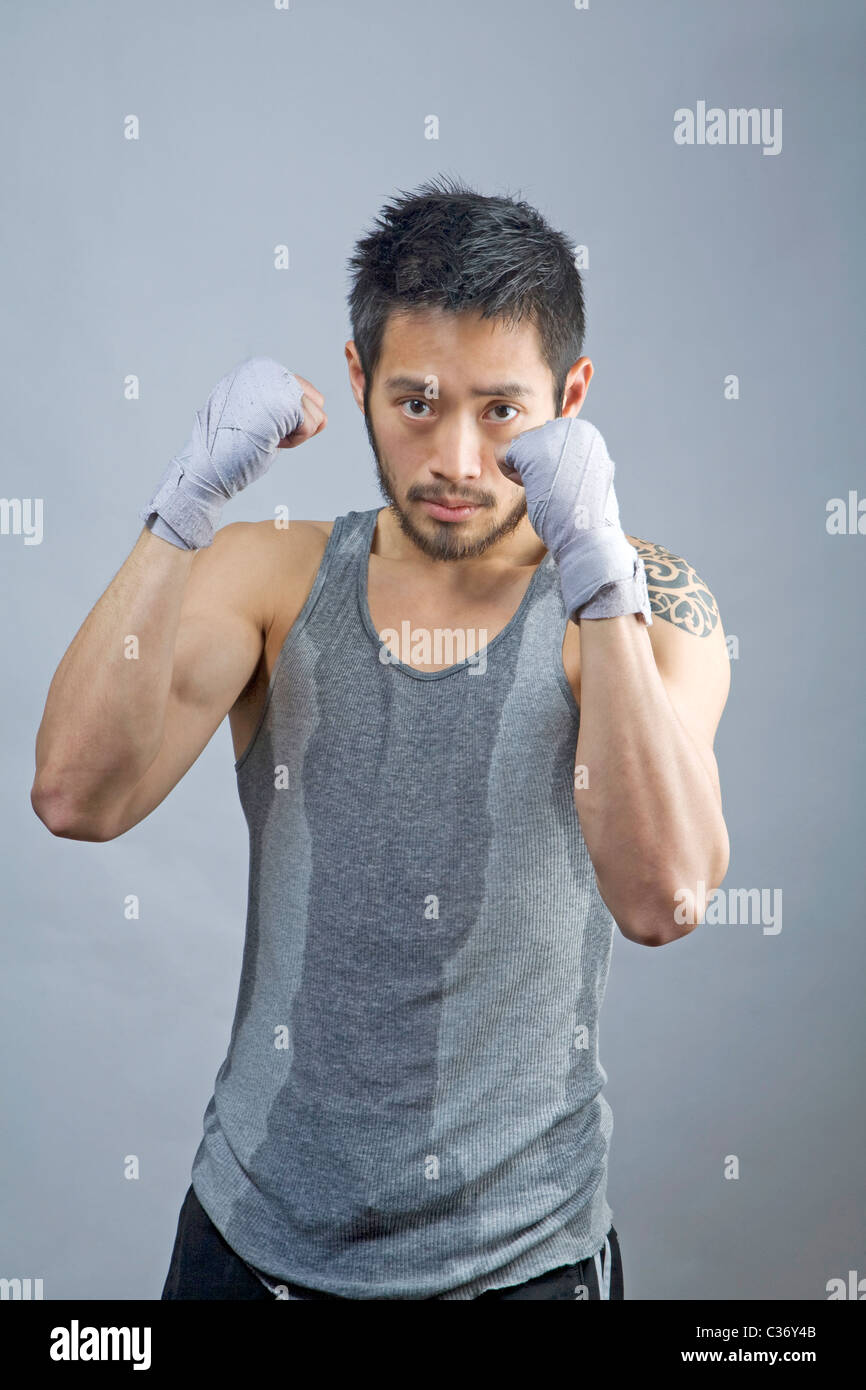 Box boxer chinese boxer fight hi-res stock photography and images - Alamy